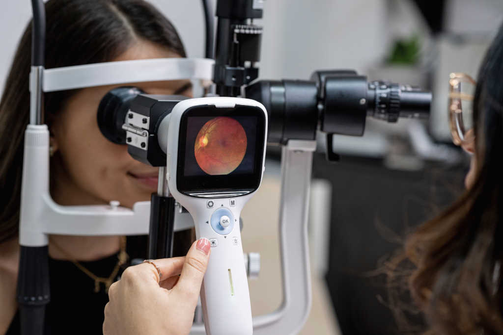 Retina research review - Geographic atrophy and diabetic retinopathy ...